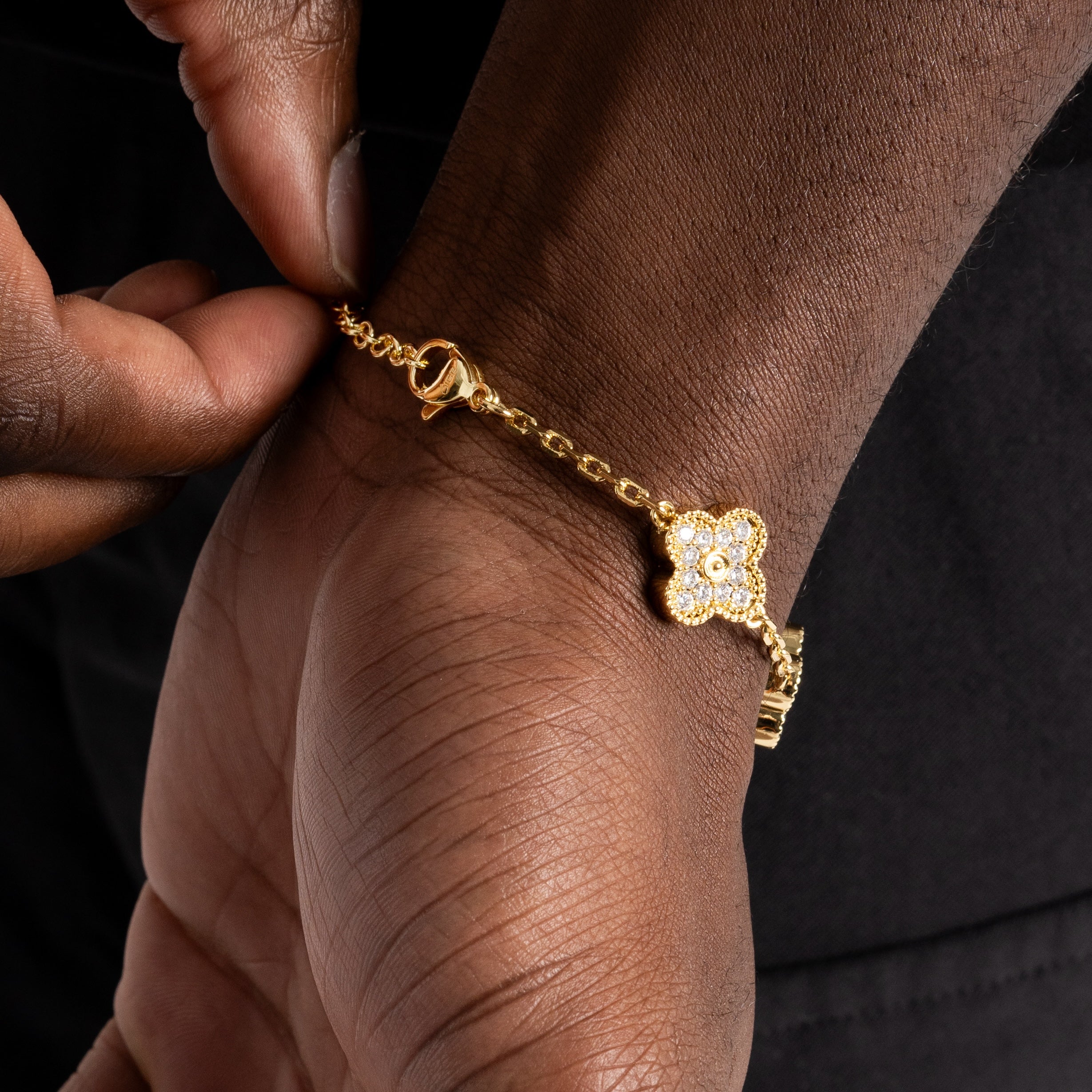 Iced Black Clover Bracelet S925 18k Gold Van Cleef - 6 ICE
