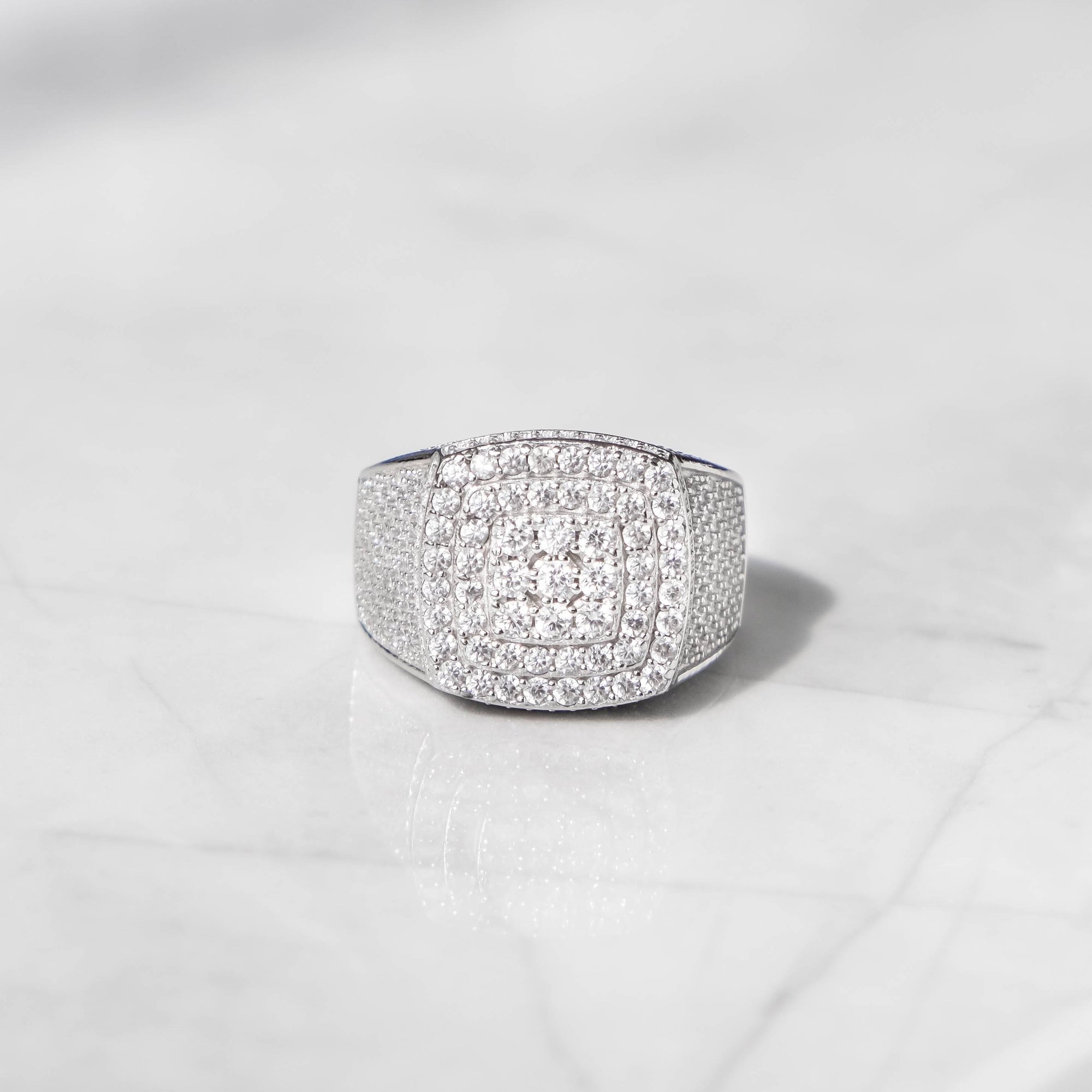 Double Step Signet Ring S925 Moissanite - 6 ICE